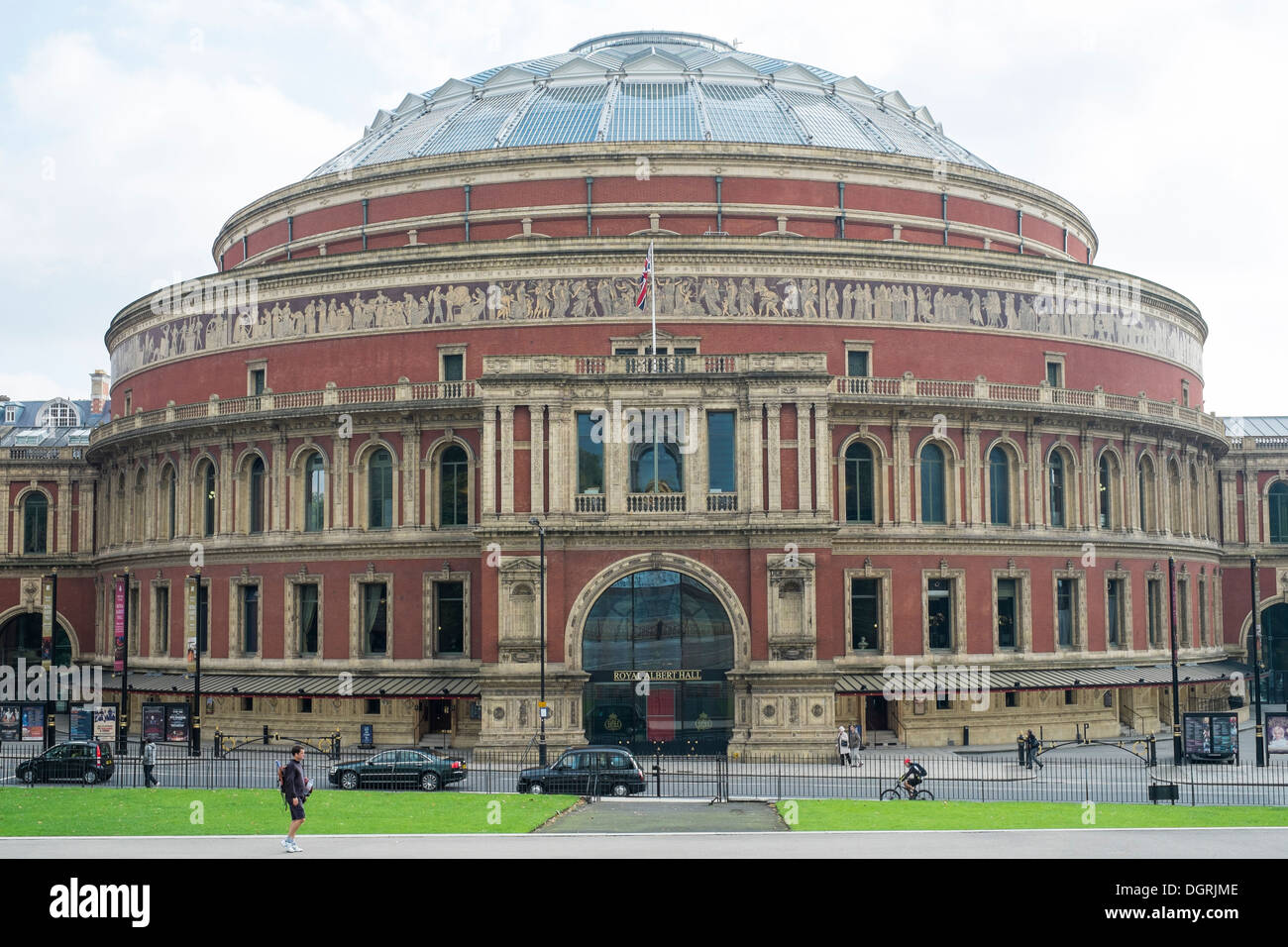 Facade royal albert hall in hi-res stock photography and images - Alamy
