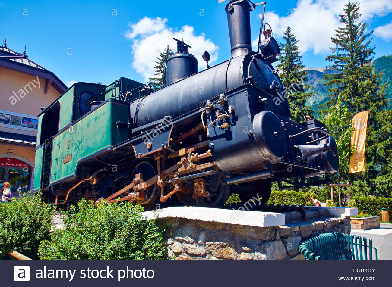 Chemin De Fer Railway High Resolution Stock Photography and Images - Alamy