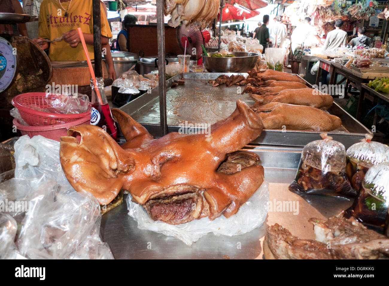 Chopped pig's head on a market, Bang Yai, Nonthaburi, Bangkok, Thailand ...