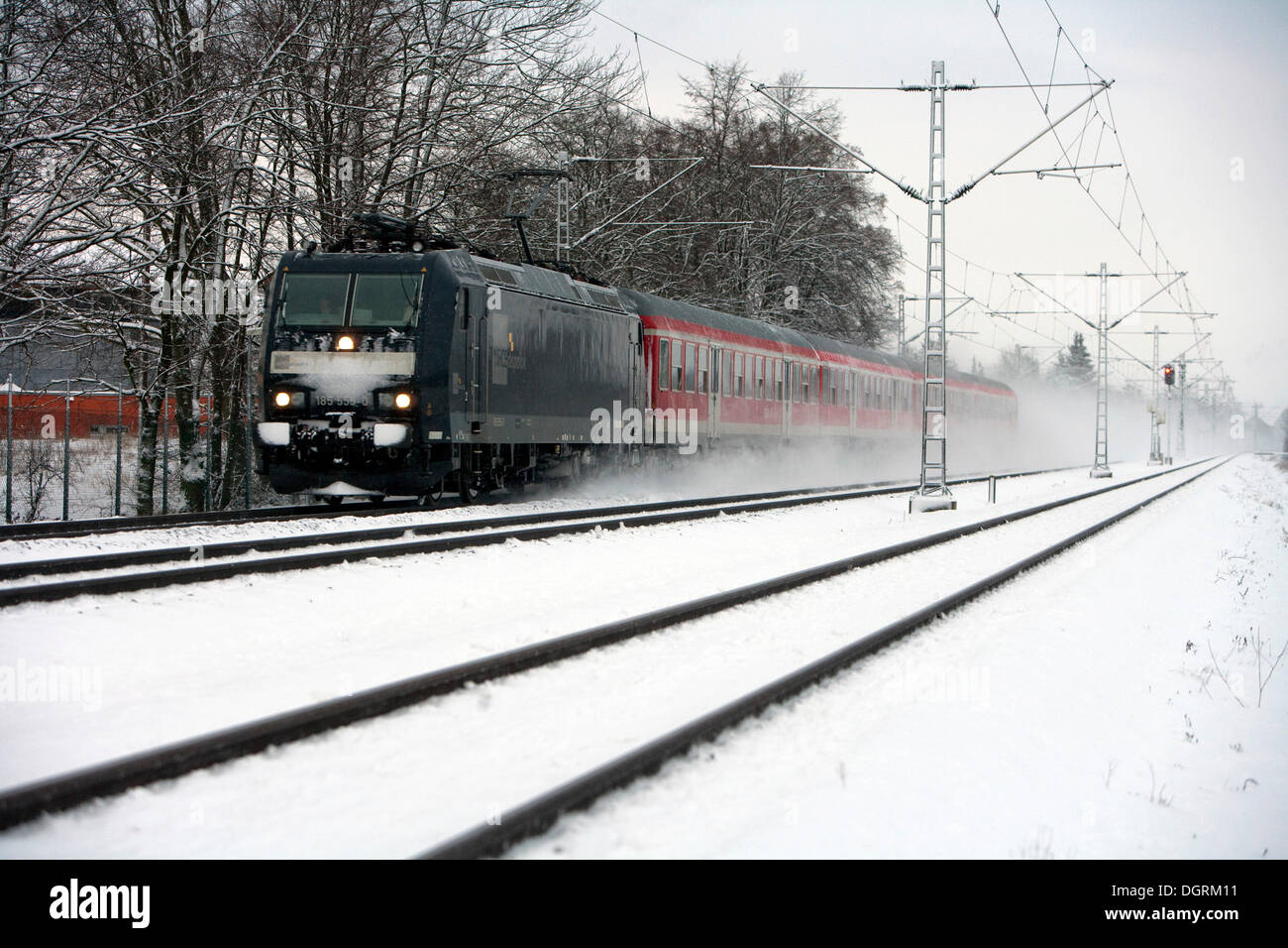 Regional train railroad hi-res stock photography and images - Alamy