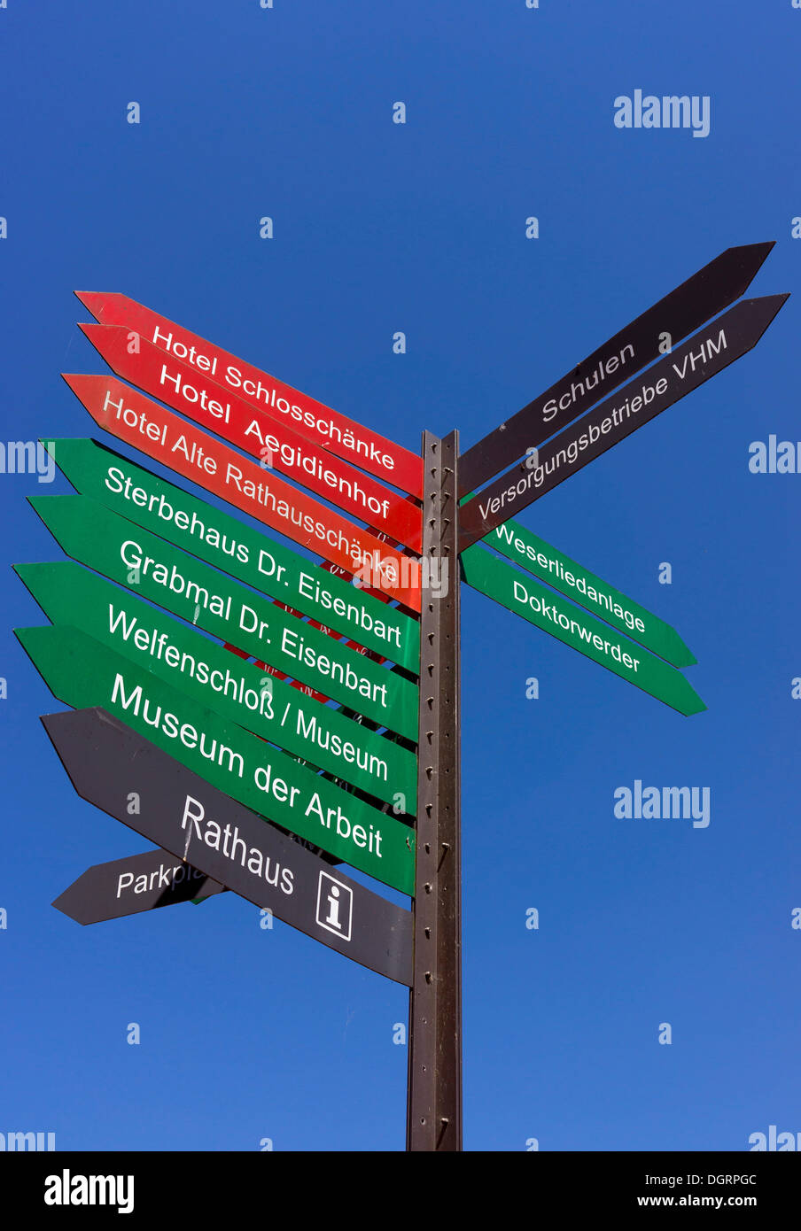 Tourist orientation hi-res stock photography and images - Alamy