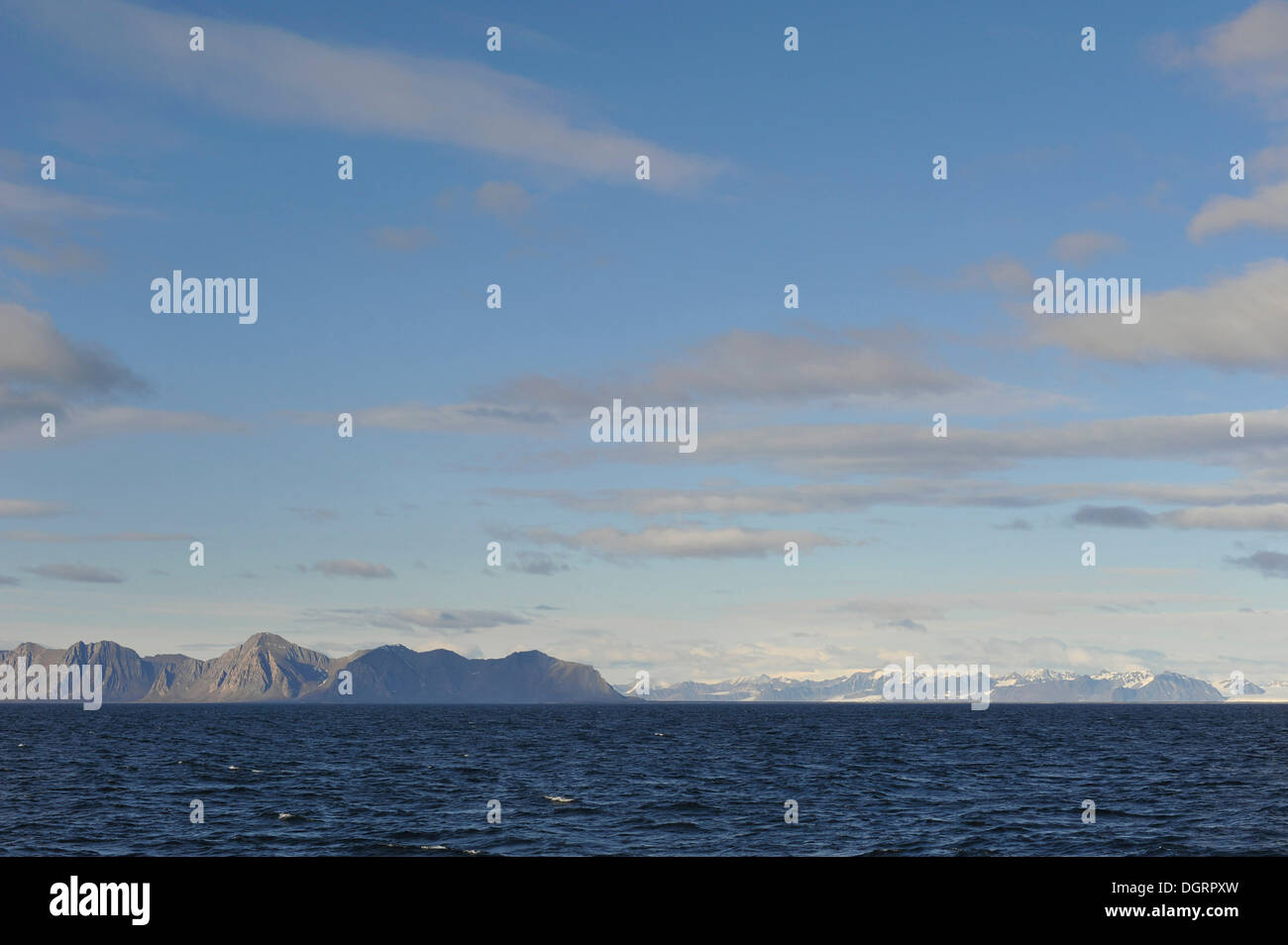 Norway svalbard archipelago vest spitsbergen hi-res stock photography ...