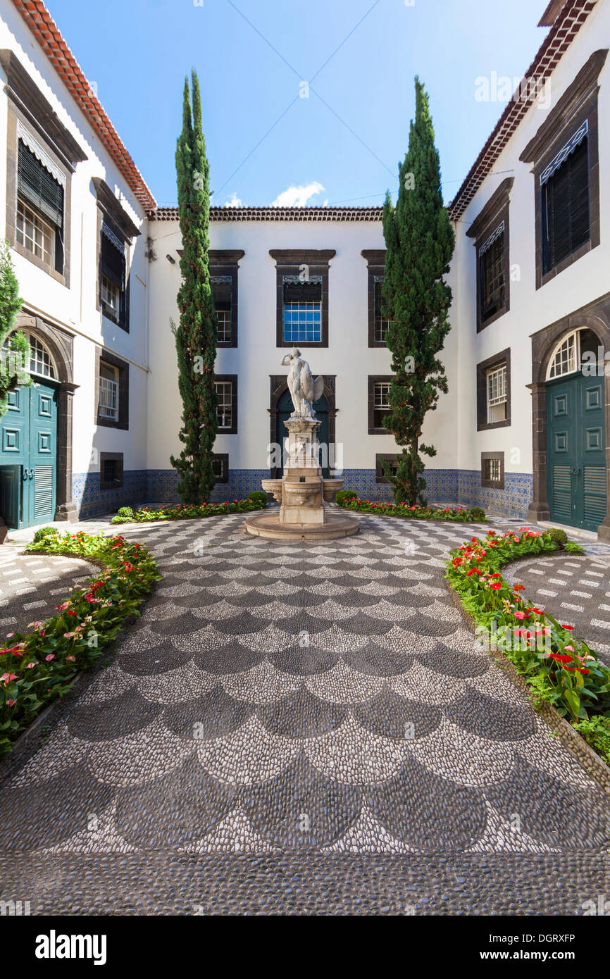 Courtyard, town hall or Camara Municipal of Funchal, Praco do Municipio ...