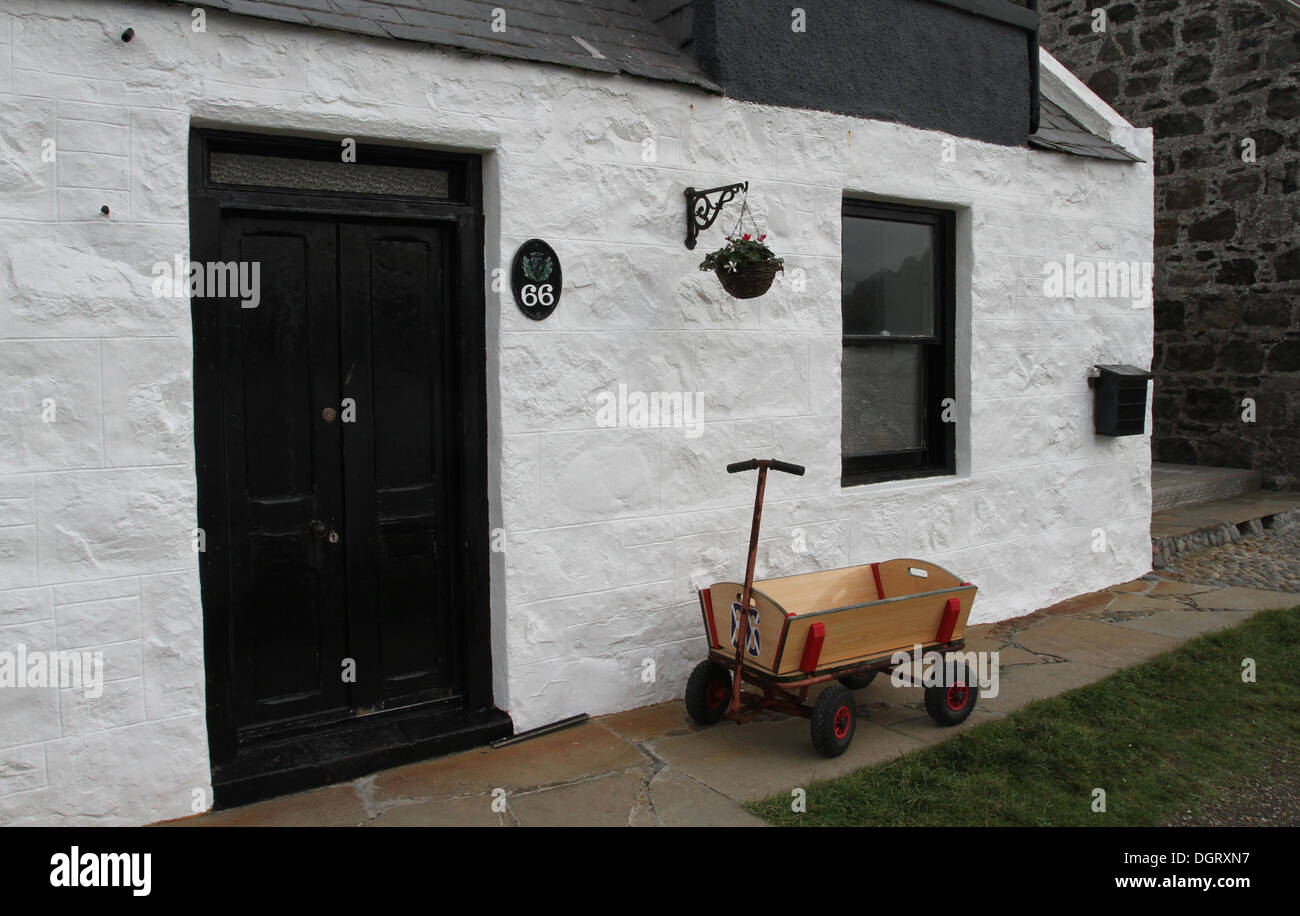 Barrow house hi-res stock photography and images - Alamy