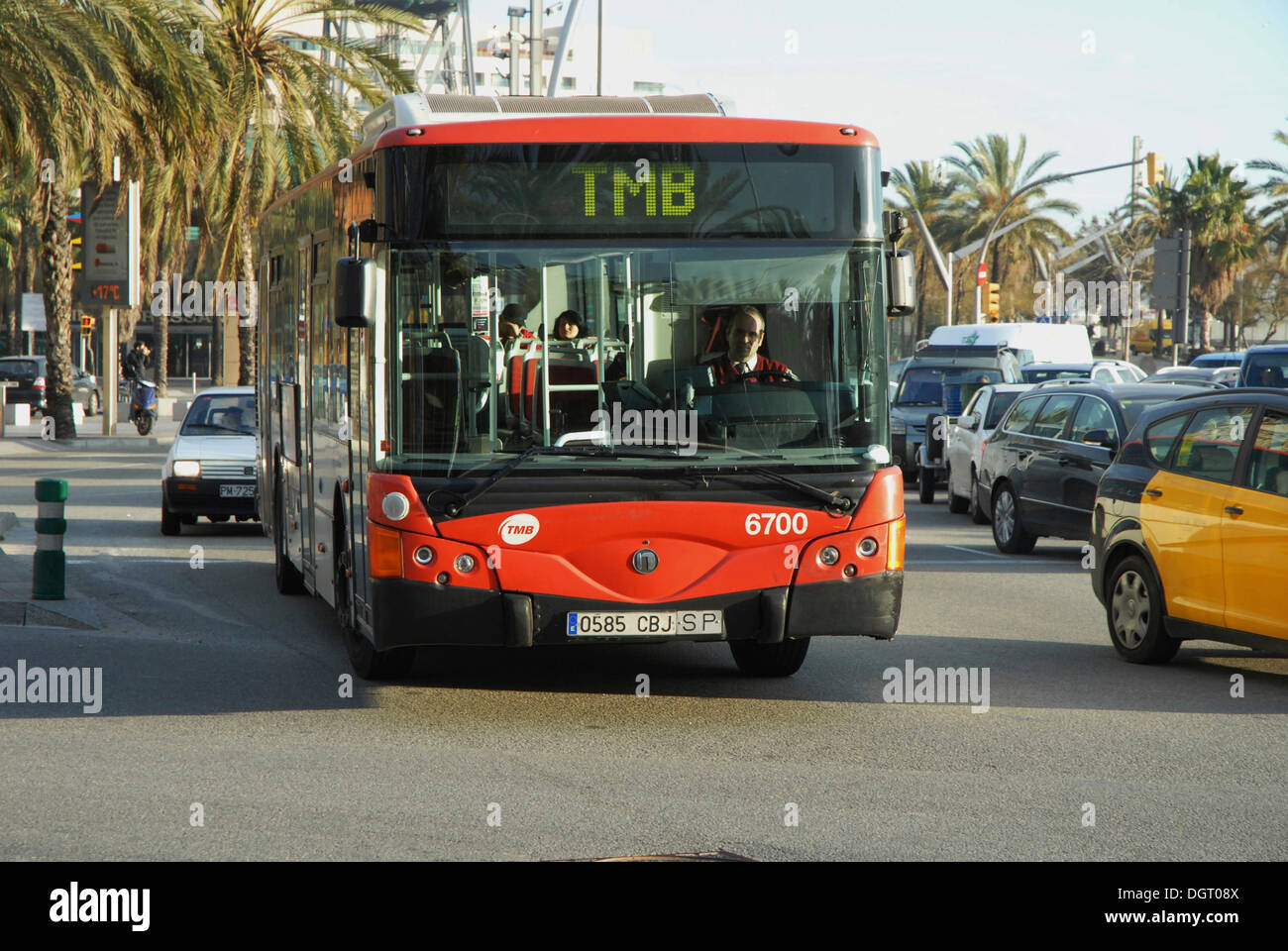 TMB bus in downtown Barcelona, Spain, Europe Stock Photo - Alamy