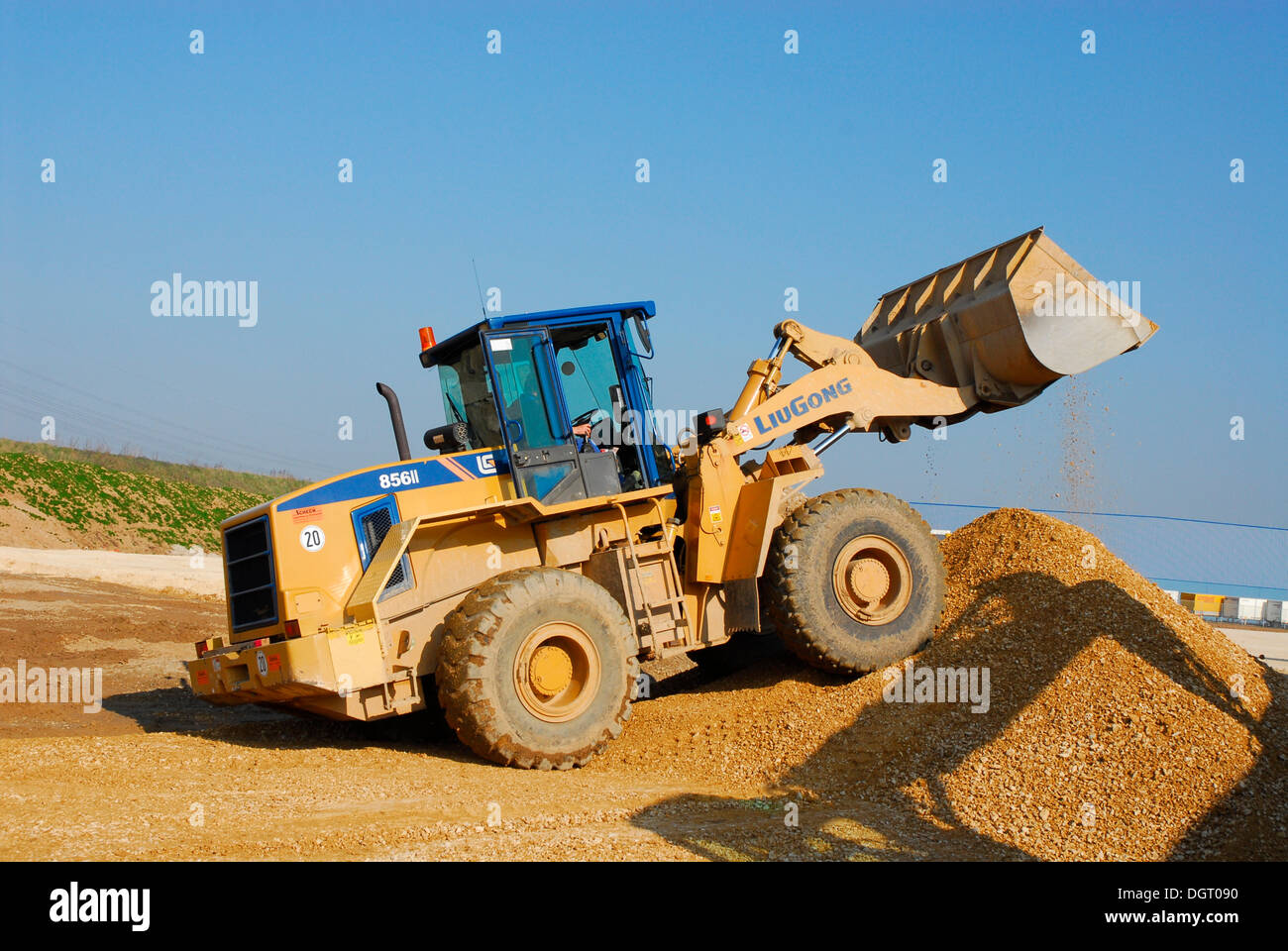 Wheel loader construction site hi-res stock photography and images - Alamy