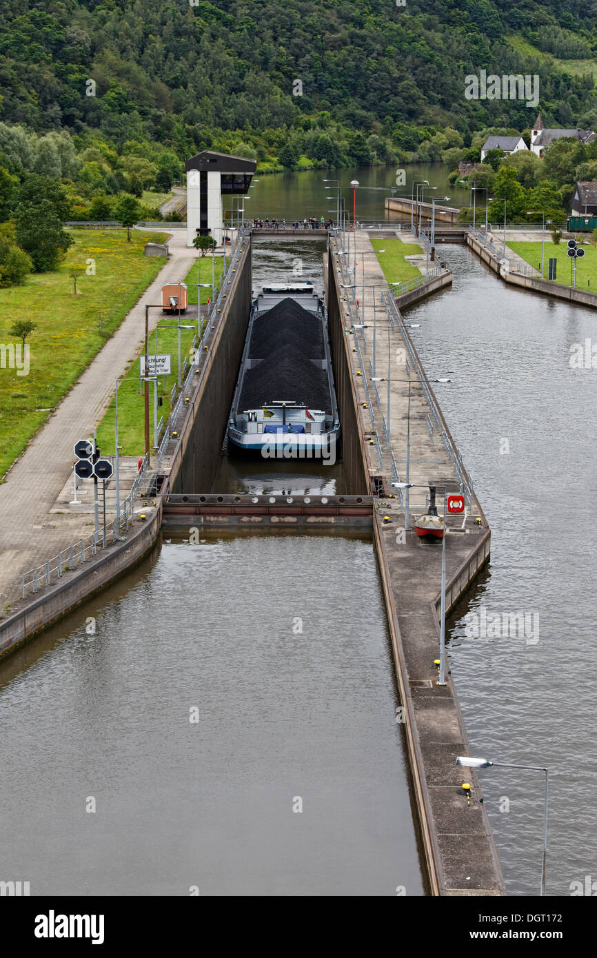 Saar shore hi-res stock photography and images - Alamy