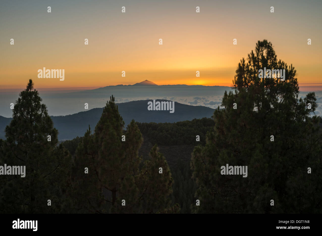 Sunset behind Teide Volcano, Tenerife, from Montanon Negro, the ...