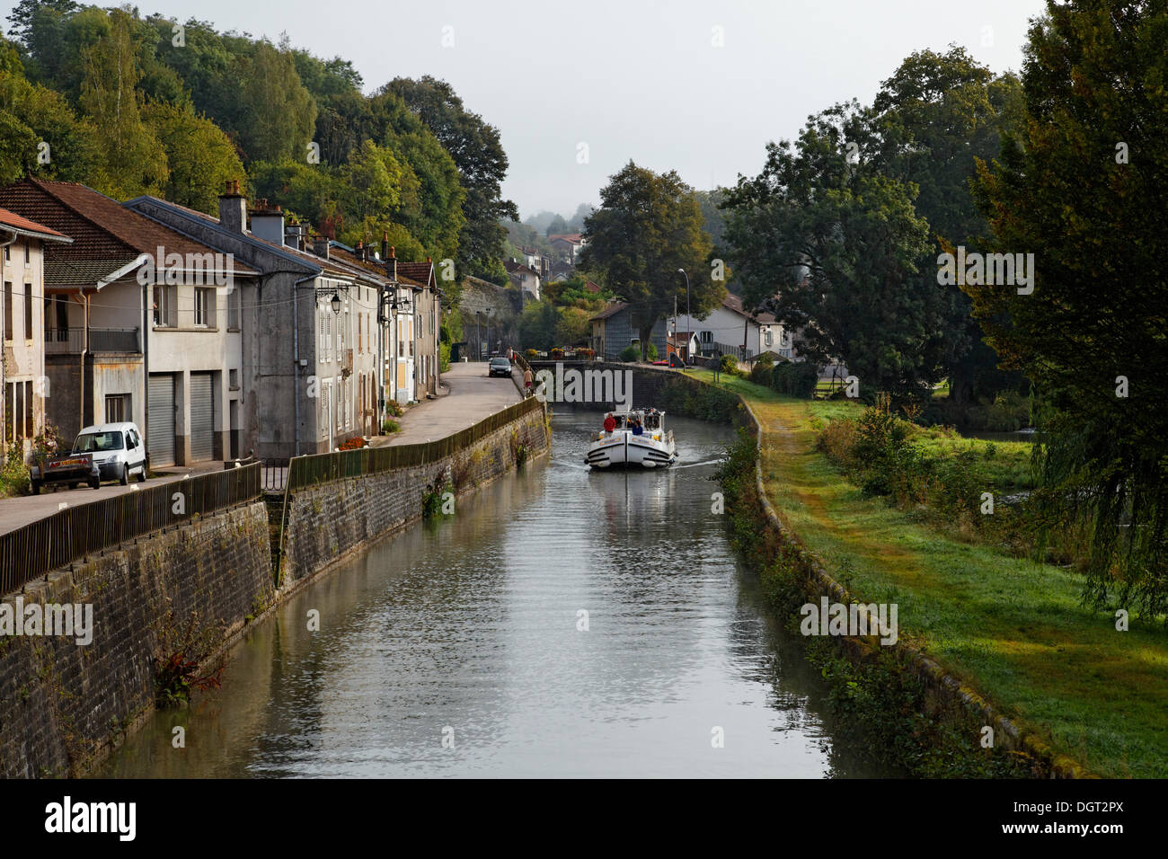 Canal De L Est
