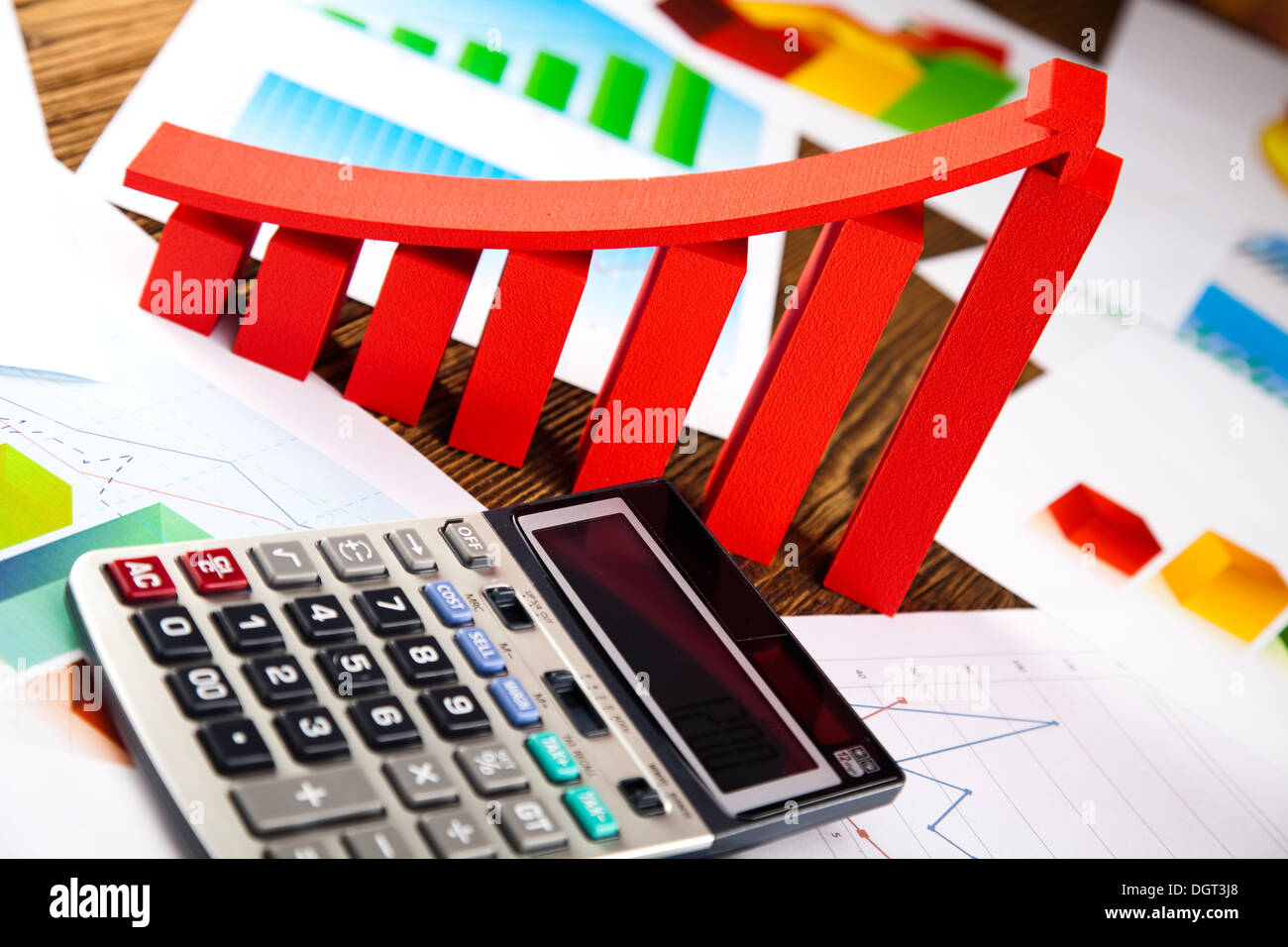 Diagram and calculator, finance concept Stock Photo - Alamy