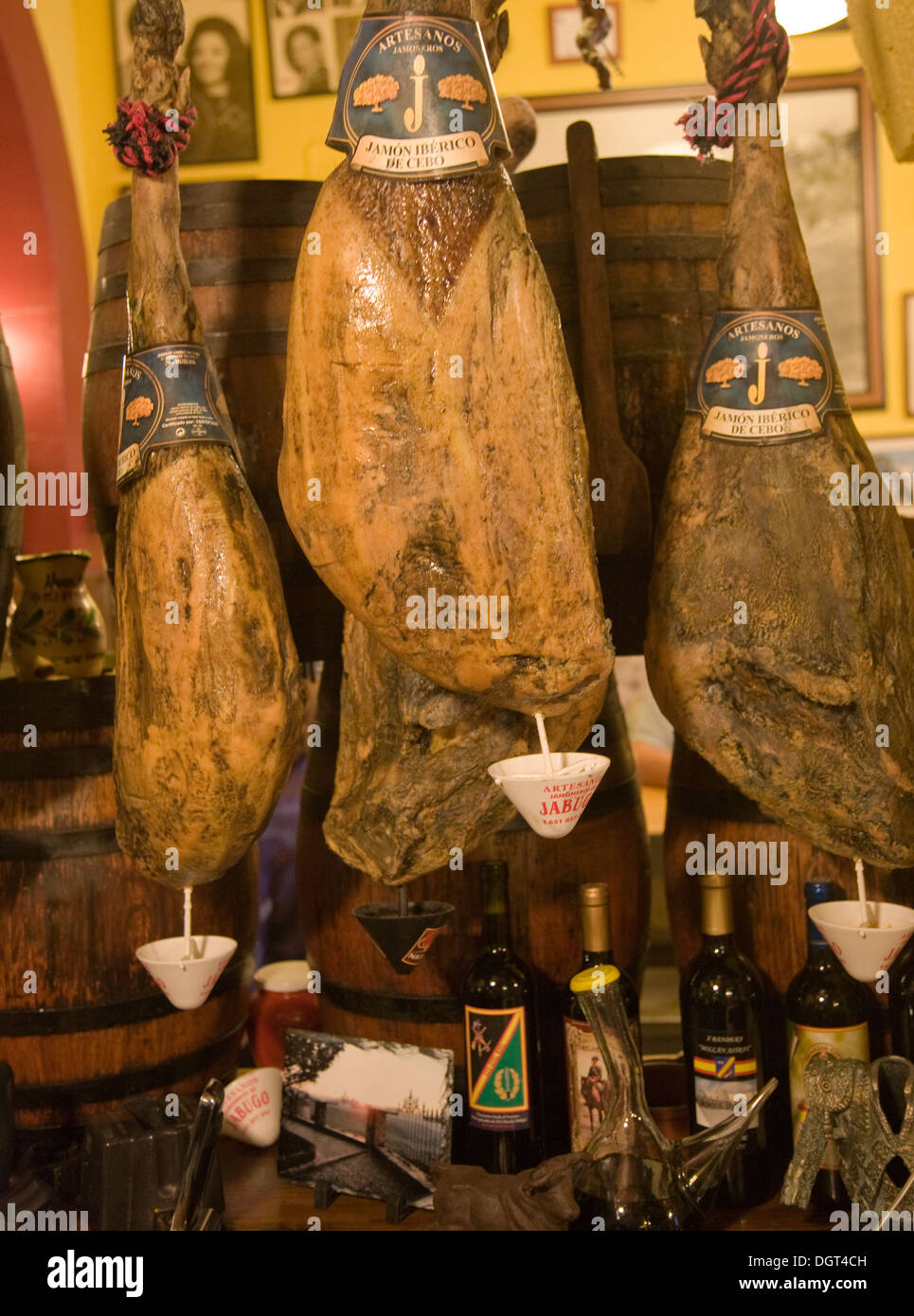 Jamon jamones hi-res stock photography and images - Alamy