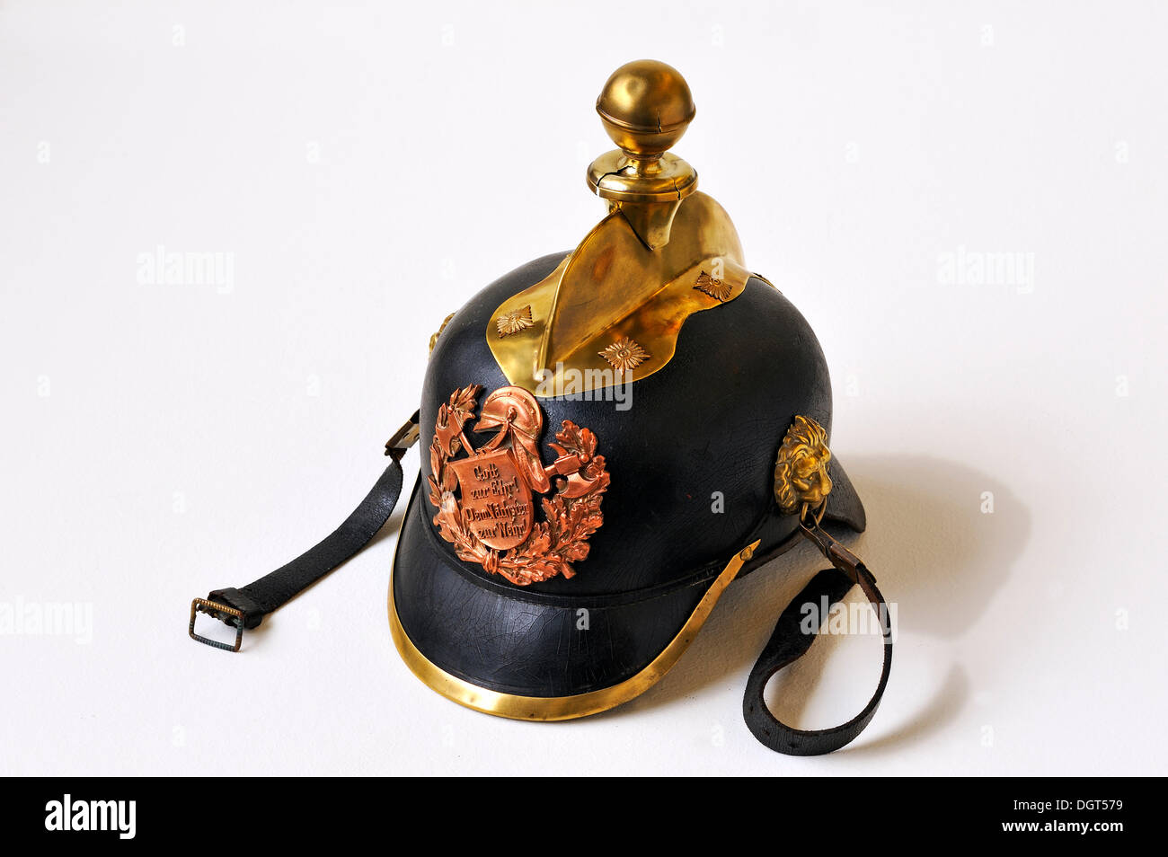 Fire helmet hi-res stock photography and images - Alamy