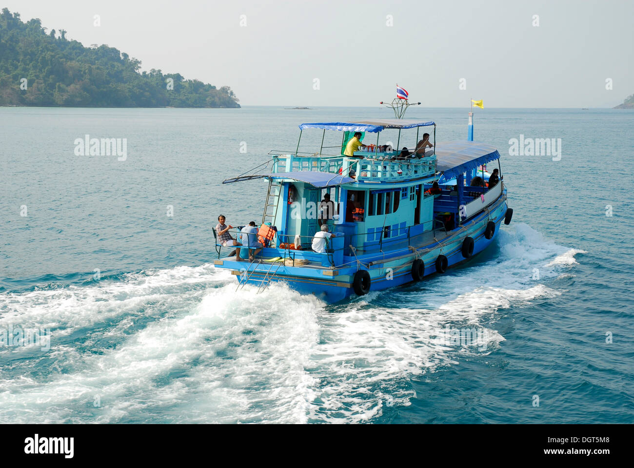 Excursion boat near Koh Rung, Koh Rang Island, Koh Chang archipelago ...