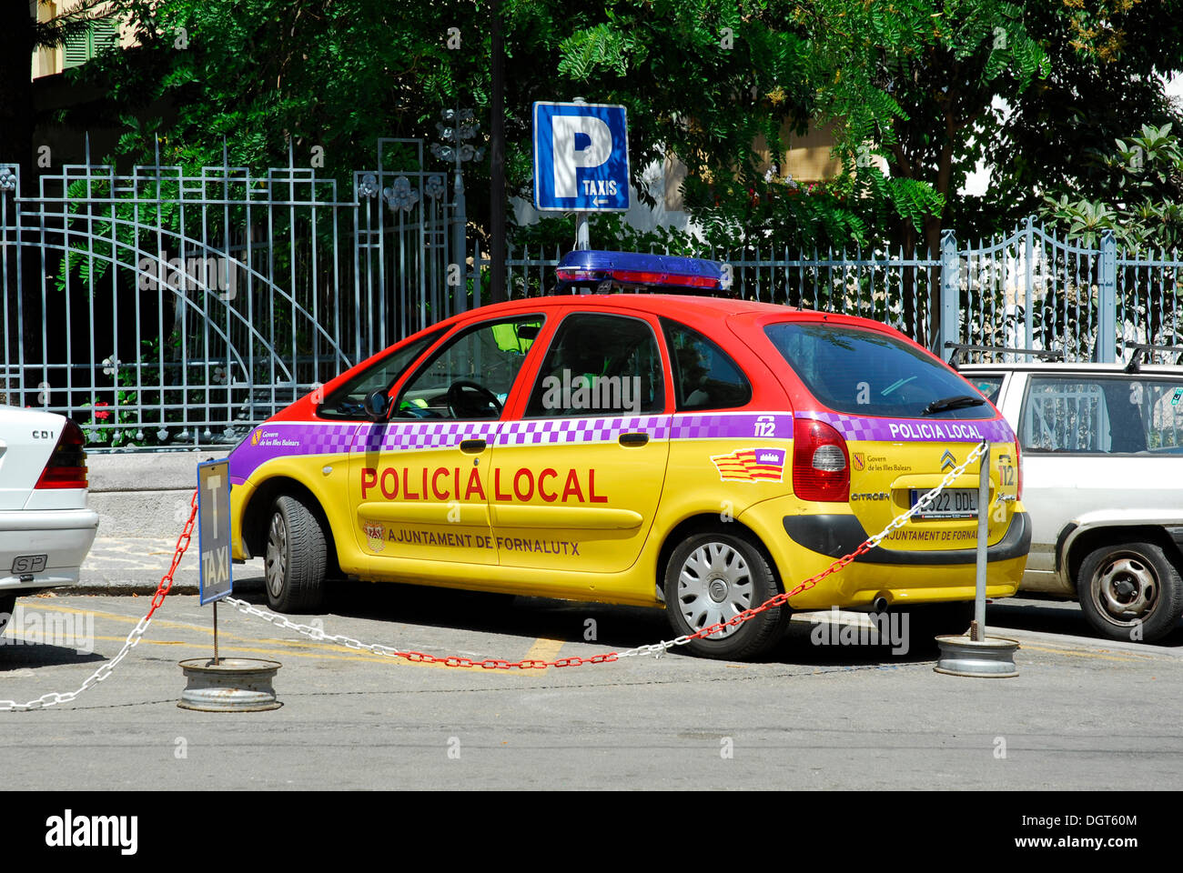 Policia Local, colourful police car on taxi parking lot, Soller ...