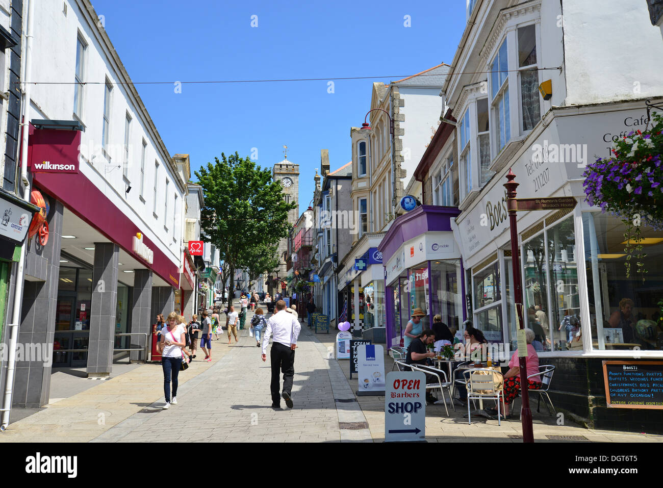 Pedestrianised Fore Street, Redruth, Cornwall, England, United Kingdom ...