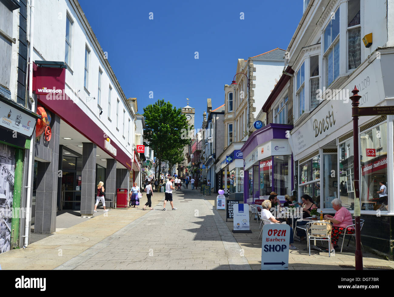 Fore street redruth hi-res stock photography and images - Alamy