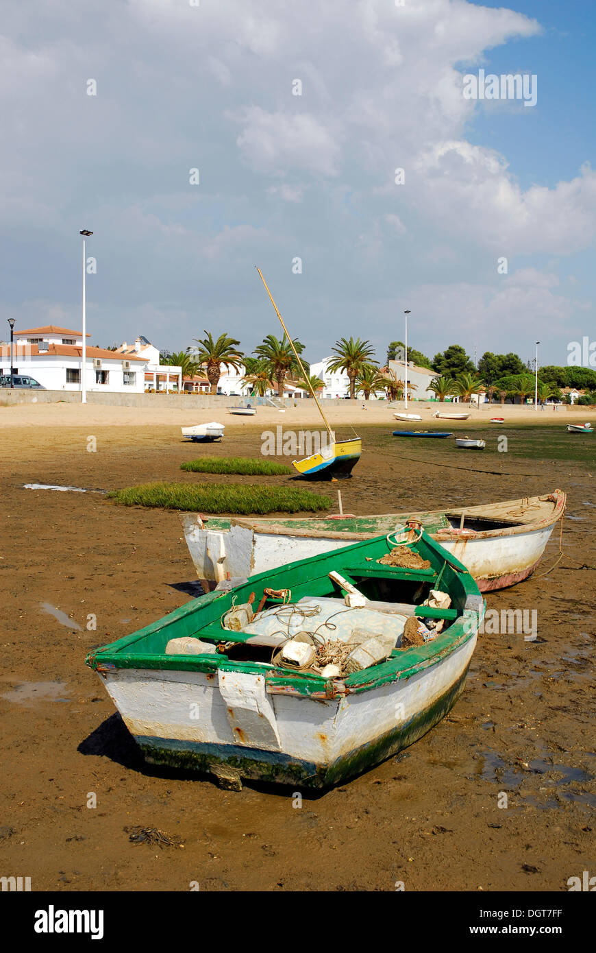Boats at the beach in El Rompido, low tide, Cartaya, Costa de la Luz ...