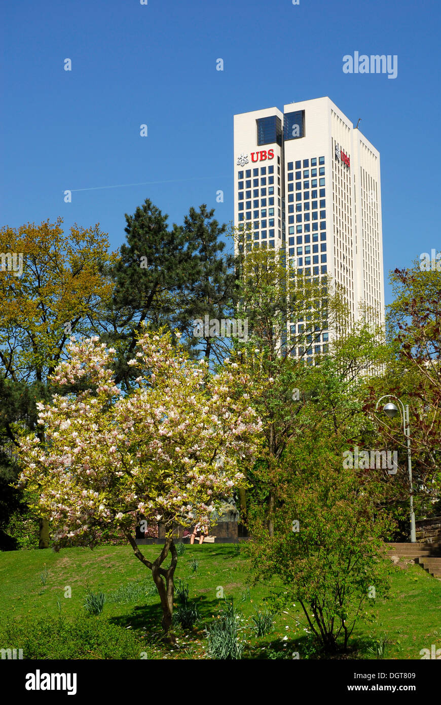 UBS Deutschland AG, a financial institution in the Opernturm tower ...
