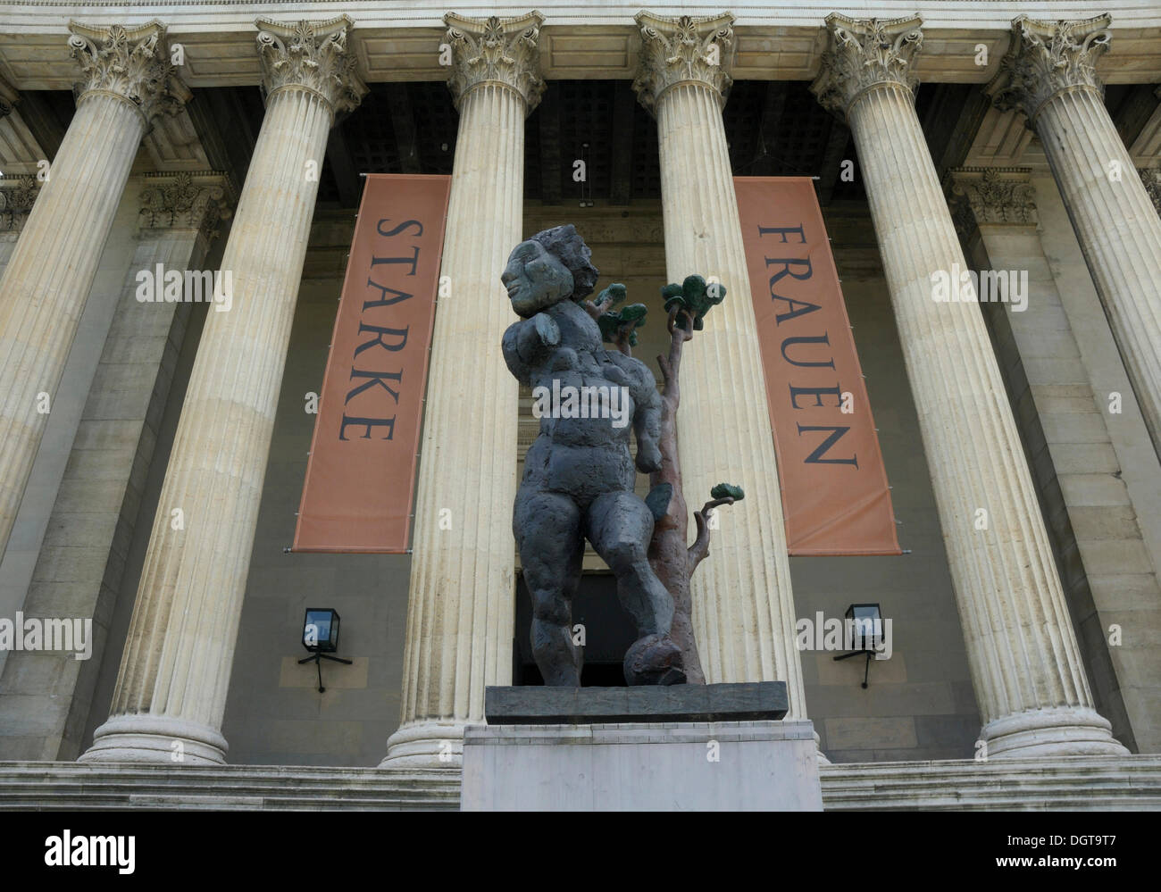 State collections of antiquities munich hi-res stock photography and ...