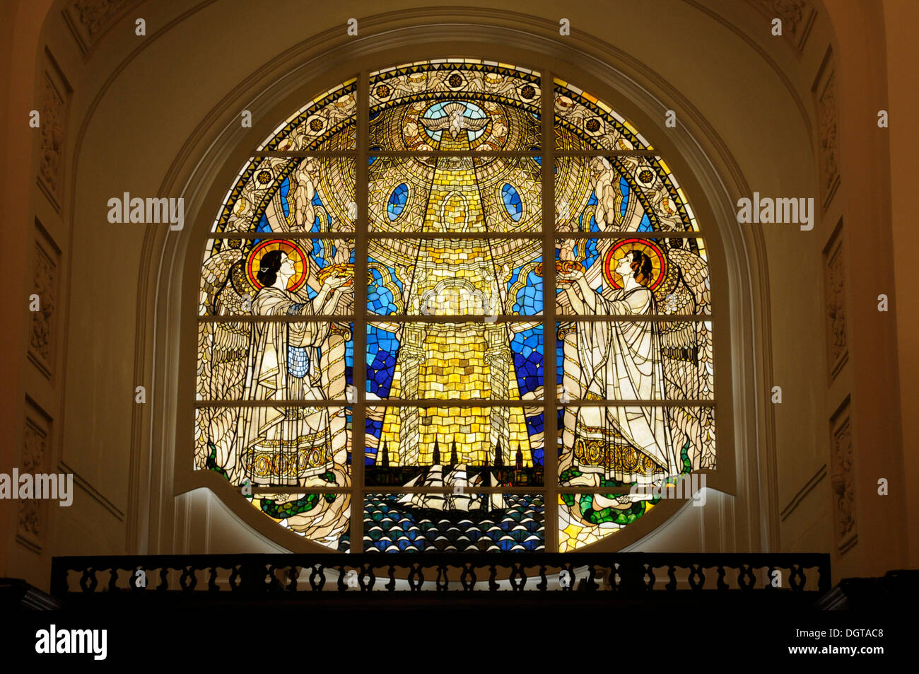 St michael stained glass window hi-res stock photography and images - Alamy