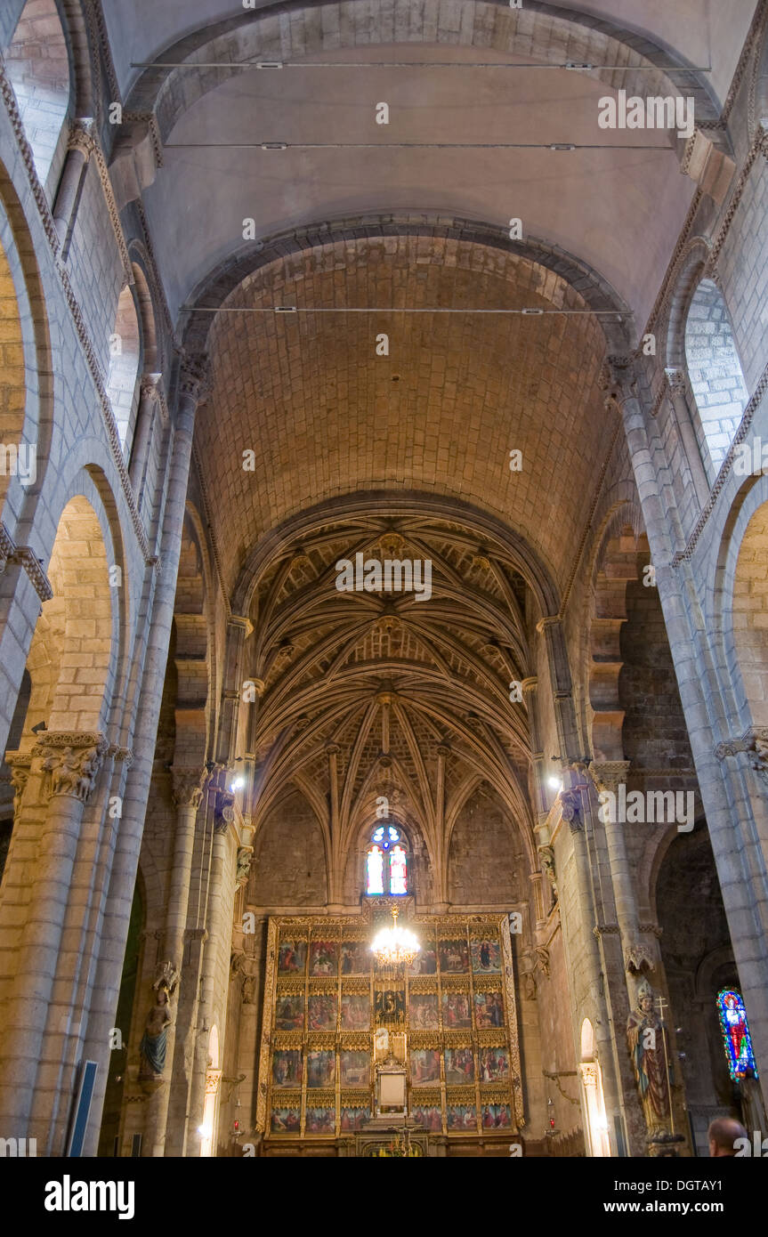Principal dome, altar and altarpiece of Real Basilica de San Isidoro in ...
