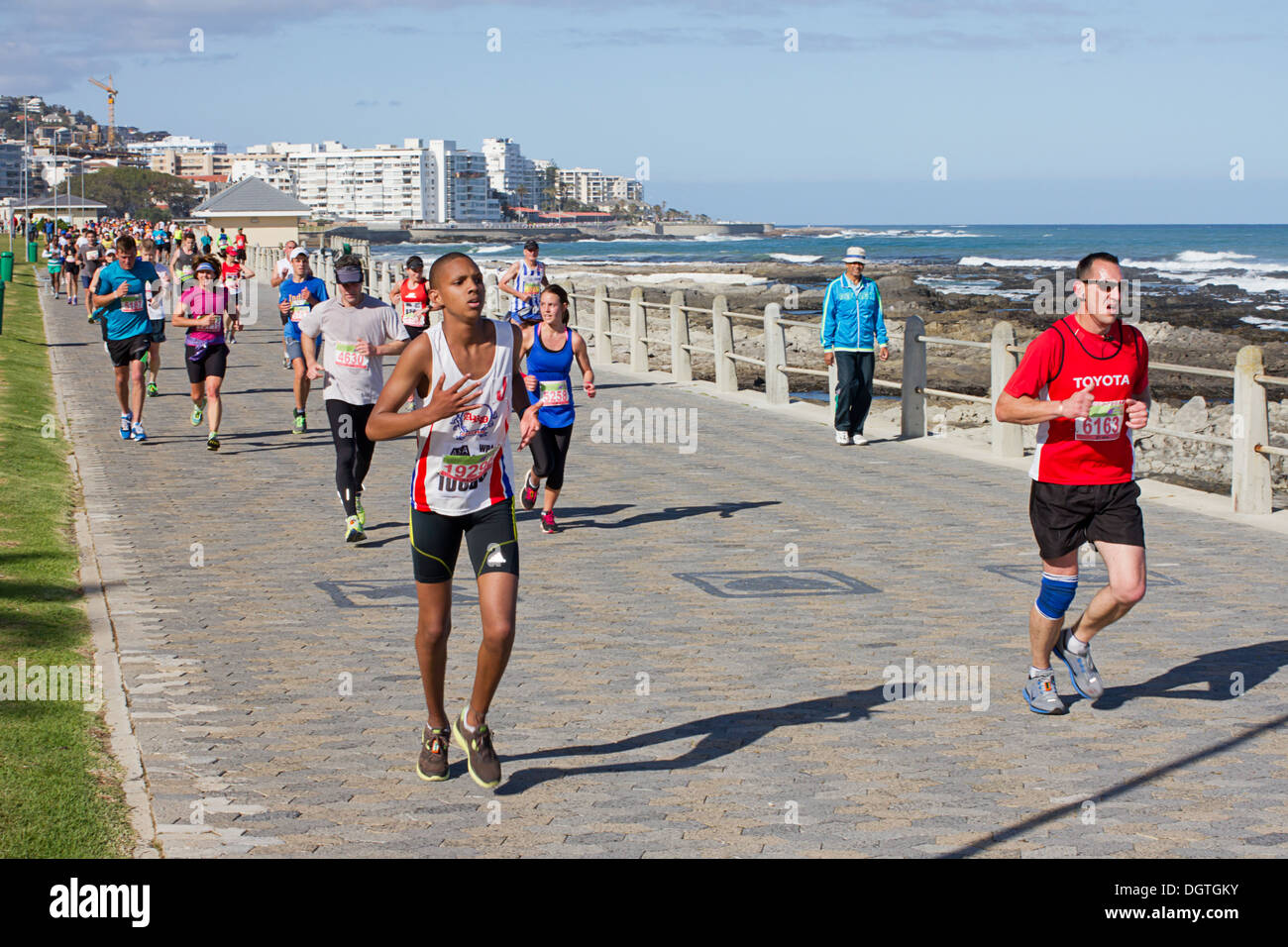 The seapoint promenade hi-res stock photography and images - Alamy