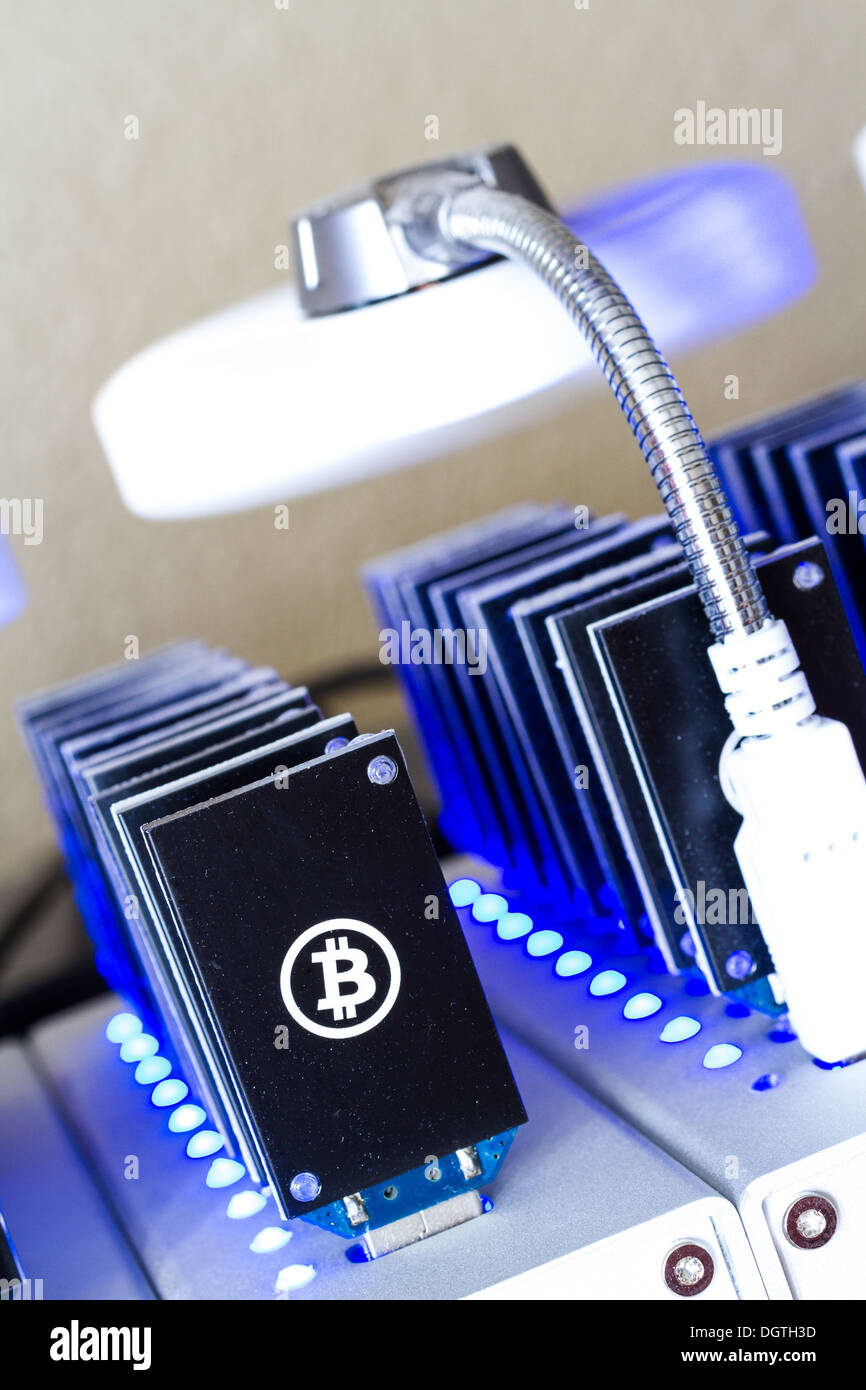 Row of bitcoin mining machine hi-res stock photography and images - Alamy