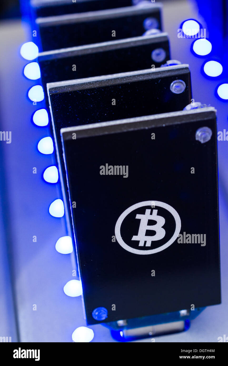 Row of bitcoin mining machine hi-res stock photography and images - Alamy