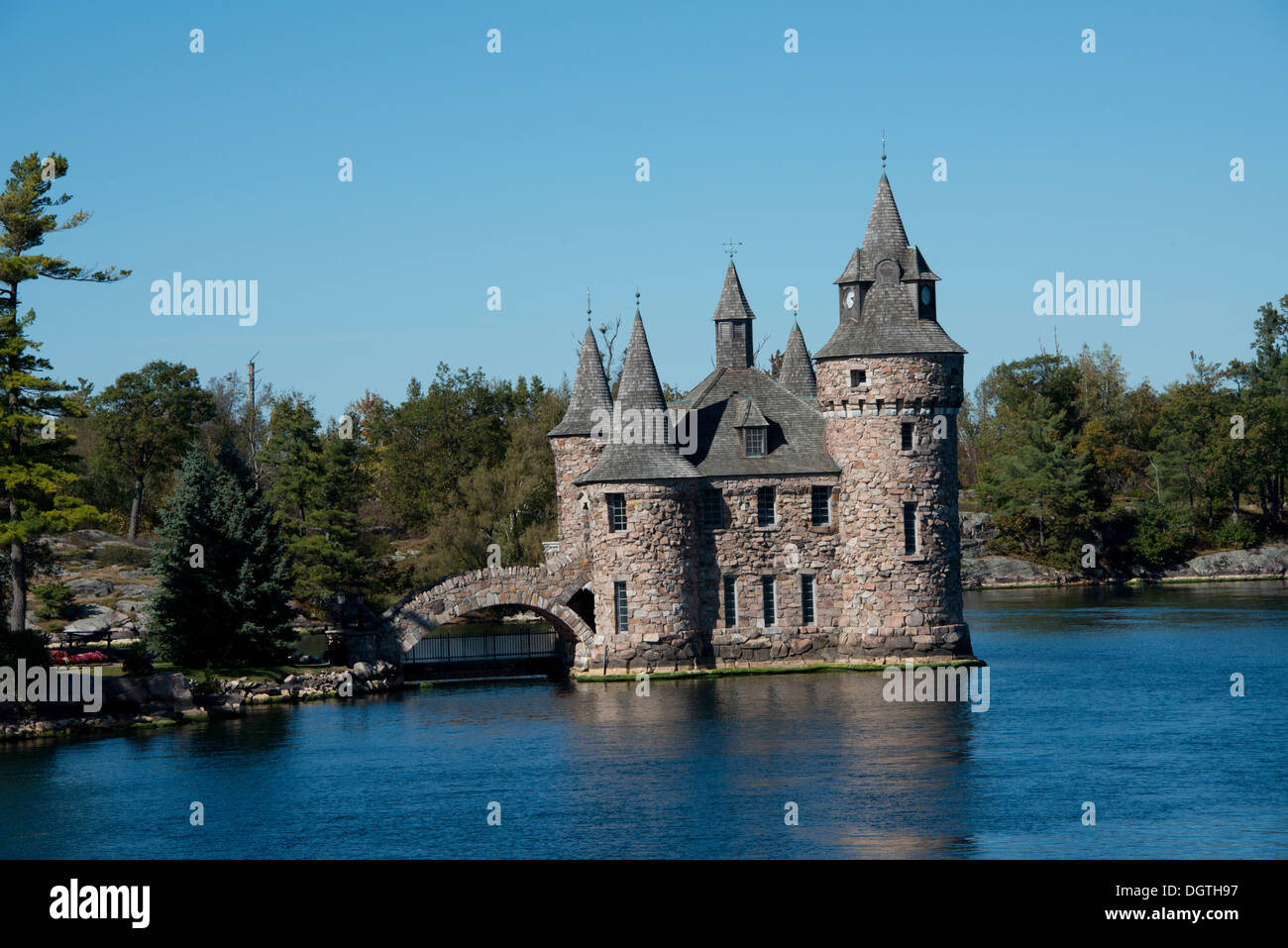 New York, Alexandria. St. Lawrence Seaway, Thousand Islands, American ...