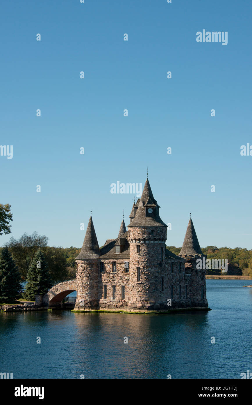 New York, Alexandria. St. Lawrence Seaway, Thousand Islands, American ...