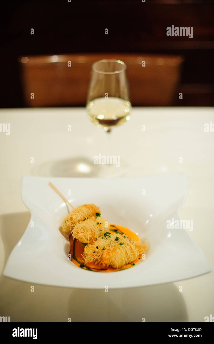 Tempura battered Prawns, Osteria di Santa Marina, Venice, Italy Stock ...