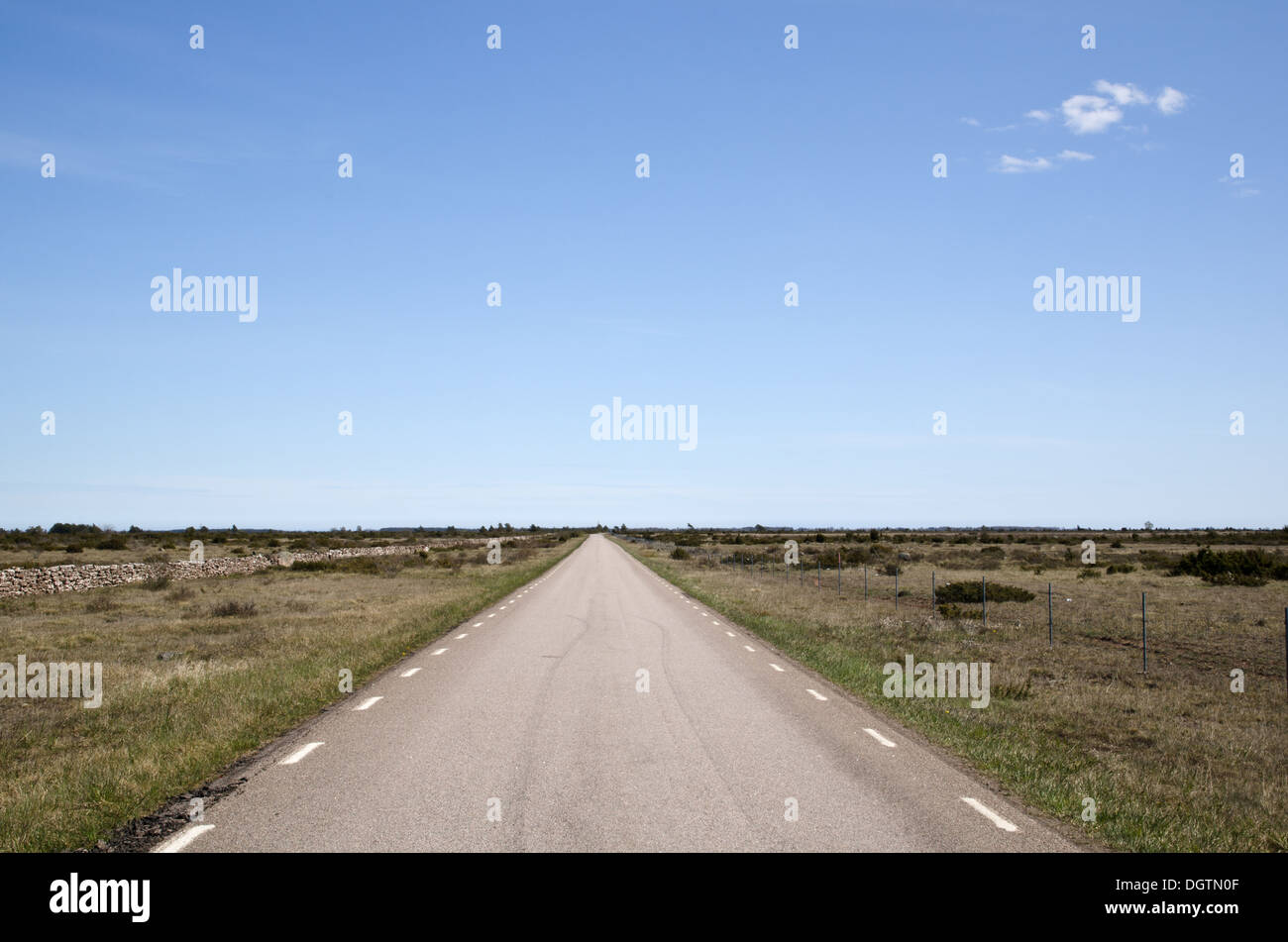 Empty Plains High Resolution Stock Photography and Images - Alamy