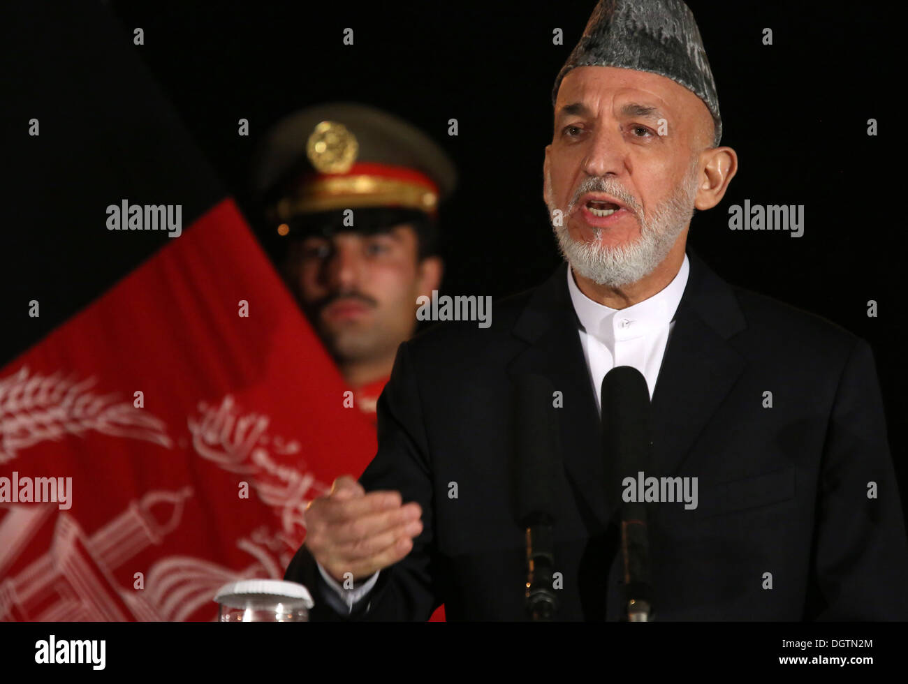 Afghan President Hamid Karzai holds a press conference after talks on ...