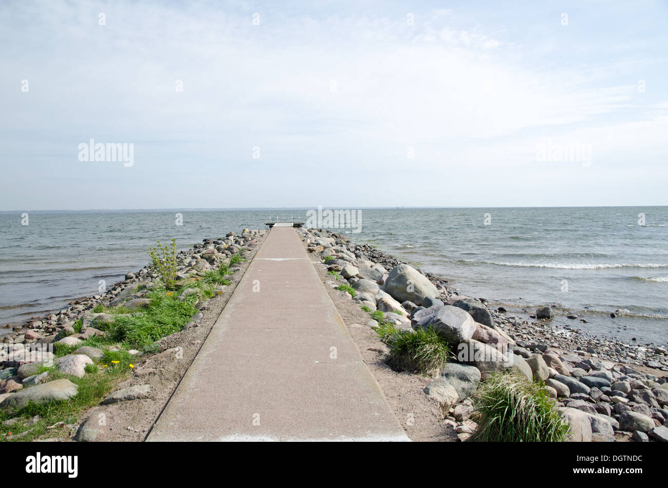 Concrete bath hi-res stock photography and images - Alamy