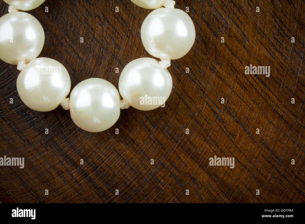 Peals hi-res stock photography and images - Alamy
