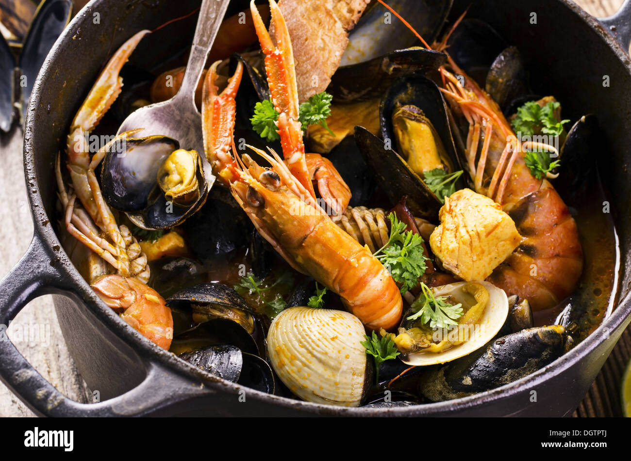 Provence stew hi-res stock photography and images - Alamy