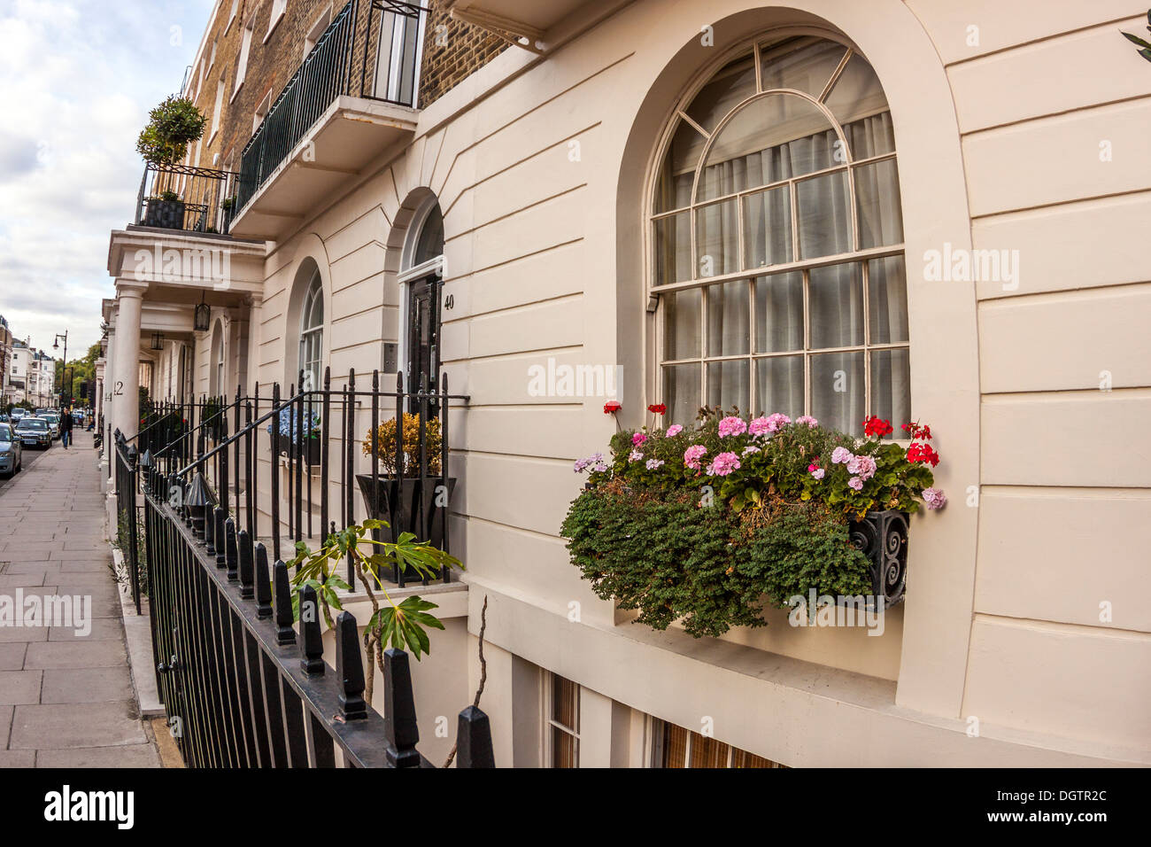 Eaton Square, Belgravia, London Stock Photo - Alamy