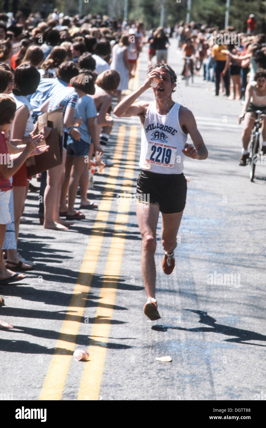 1977 marathon hi-res stock photography and images - Alamy