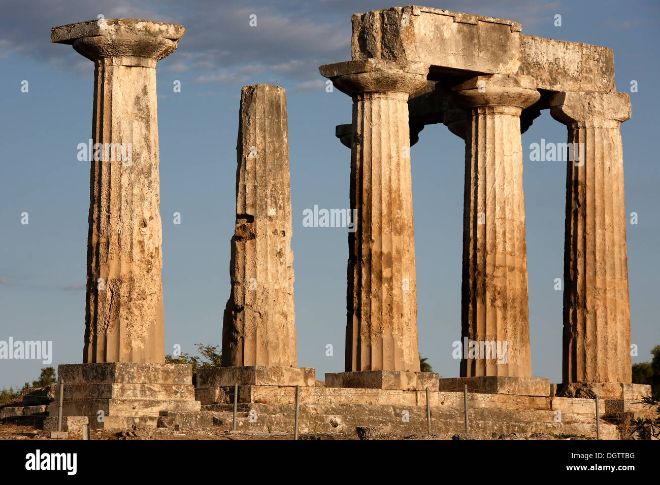 The ancient Temple of Apollo, Ancient Corinth, Greece Stock Photo - Alamy