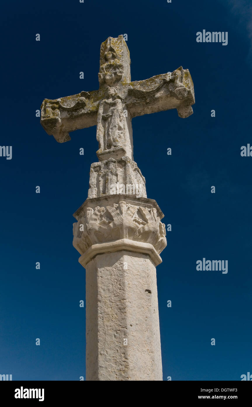 Baroque cross hi-res stock photography and images - Alamy