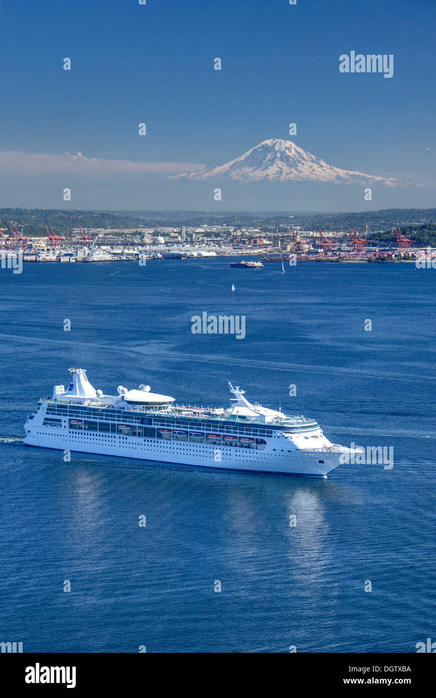 Rhapsody of the seas hi-res stock photography and images - Alamy