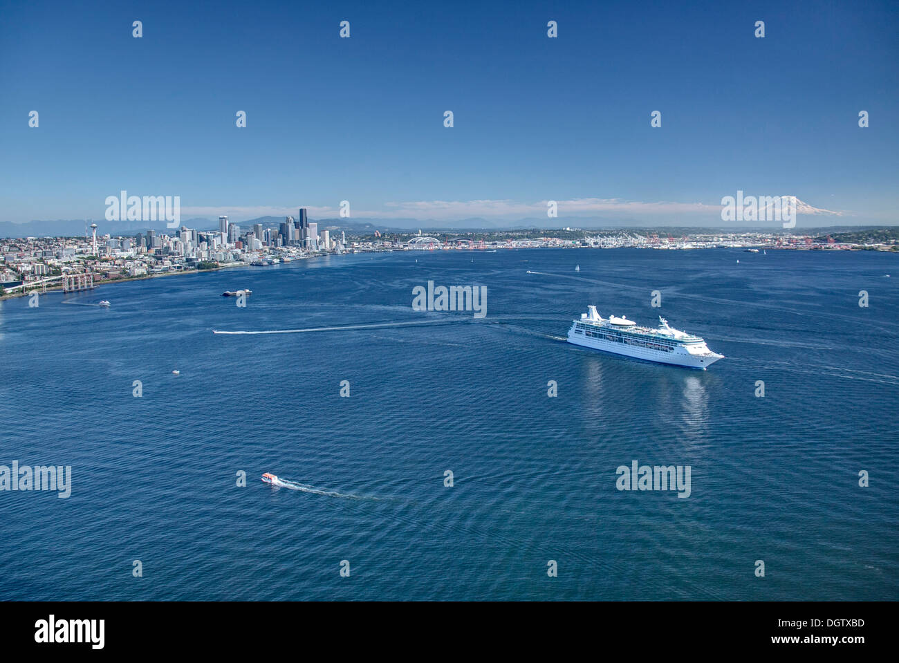 Royal caribbean hi-res stock photography and images - Alamy