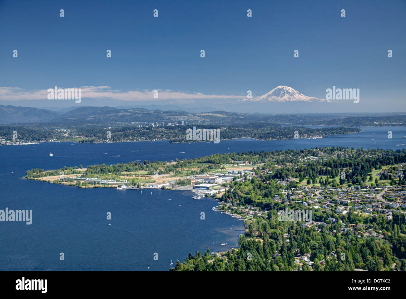 Mt rainier and aerial hi-res stock photography and images - Alamy