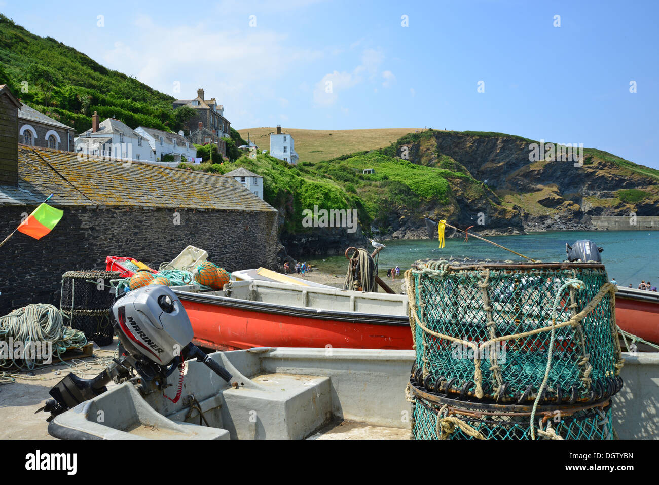 Harbour port isaac port wenn hi-res stock photography and images - Alamy