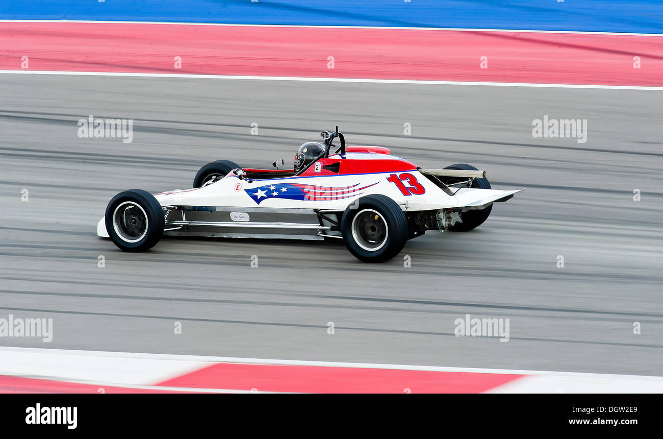 Group 2 racing hi-res stock photography and images - Alamy