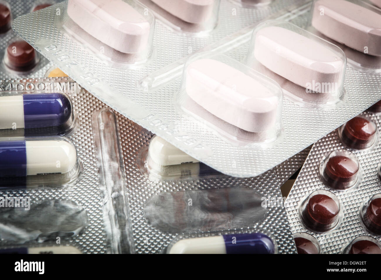 Many medicines hi-res stock photography and images - Alamy