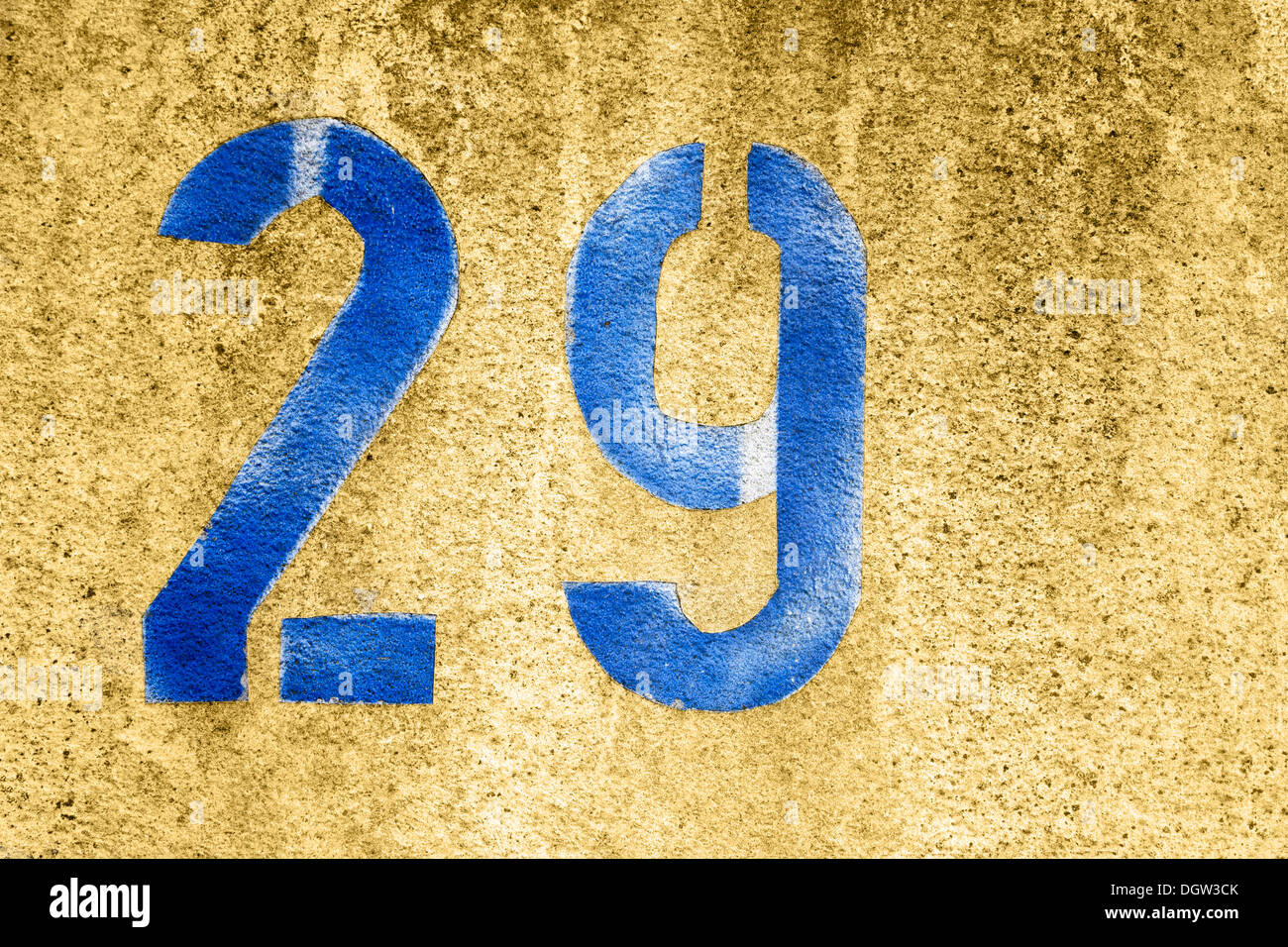 Zahlen schablone hi-res stock photography and images - Alamy