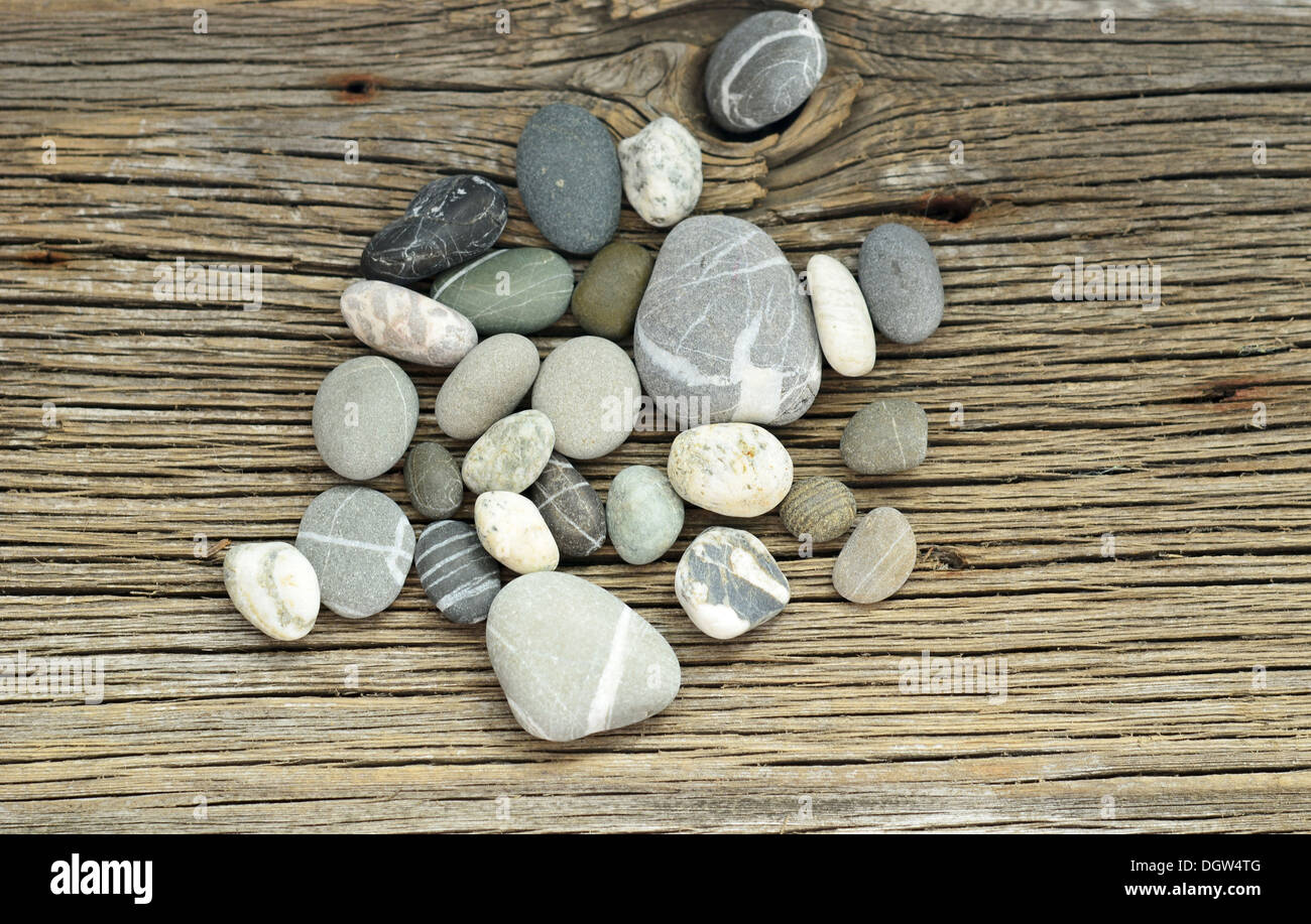 Paint and pebbles hi-res stock photography and images - Alamy