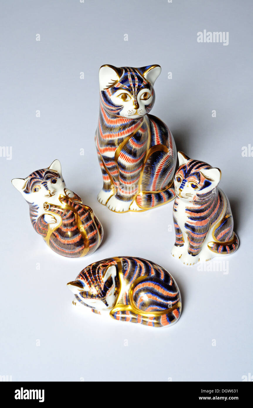 Paperweights hi-res stock photography and images - Alamy