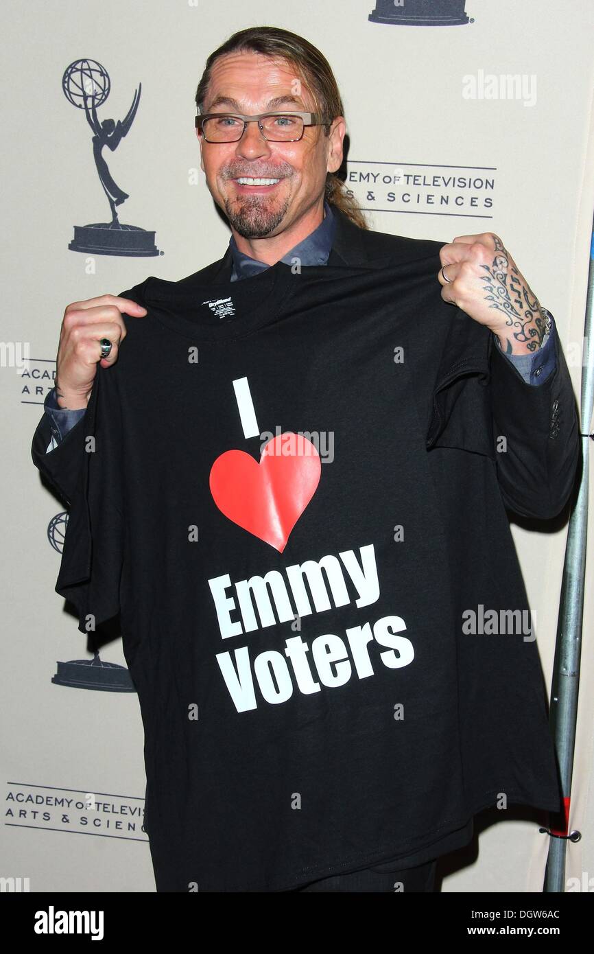 Los Angeles, California, USA. 25th Oct, 2013. Kurt Sutter attends The ...